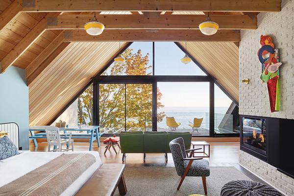 Drake Devonshire | Wellington, Ontario, Canada, Wellington - Venue Report