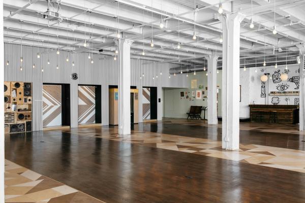 Low Res Studio | West Town, Chicago, Illinois, United States - Venue Report