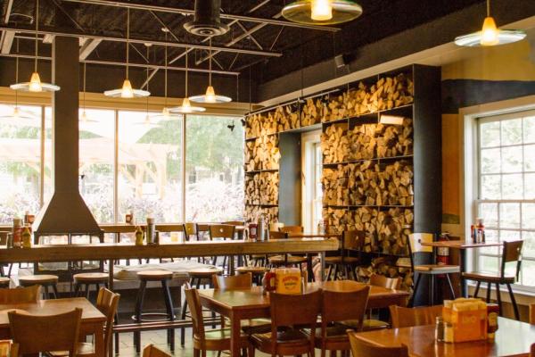 Harpoon Brewery Taproom and Beer Garden | Windsor, Vermont, United ...