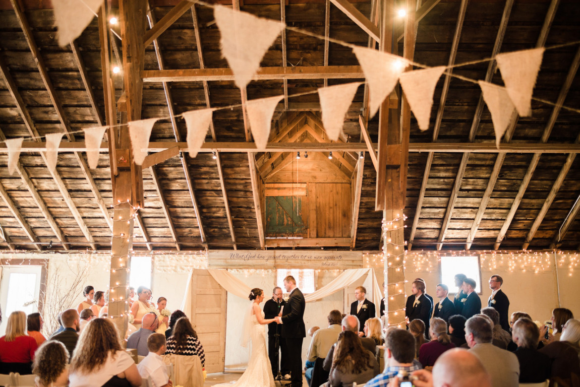 The Rustic Rose Barn | Roland, Iowa, United States - Venue Report