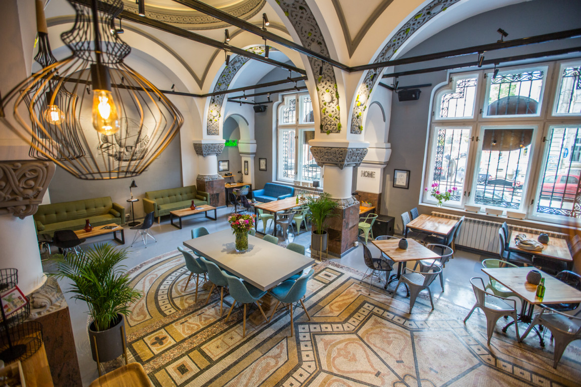 Dialogue Social Bar | București, Municipiul București, Romania, Sector ...