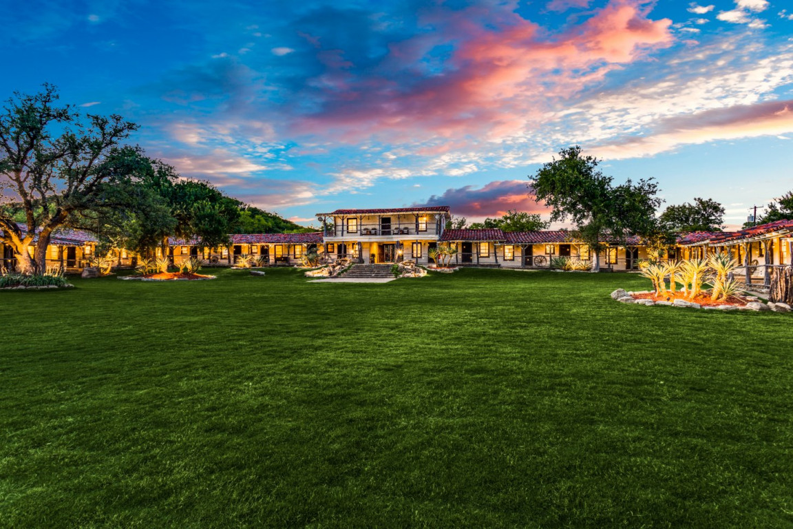 Rest Yourself River Ranch | Mineral Wells, Texas, United States - Venue ...