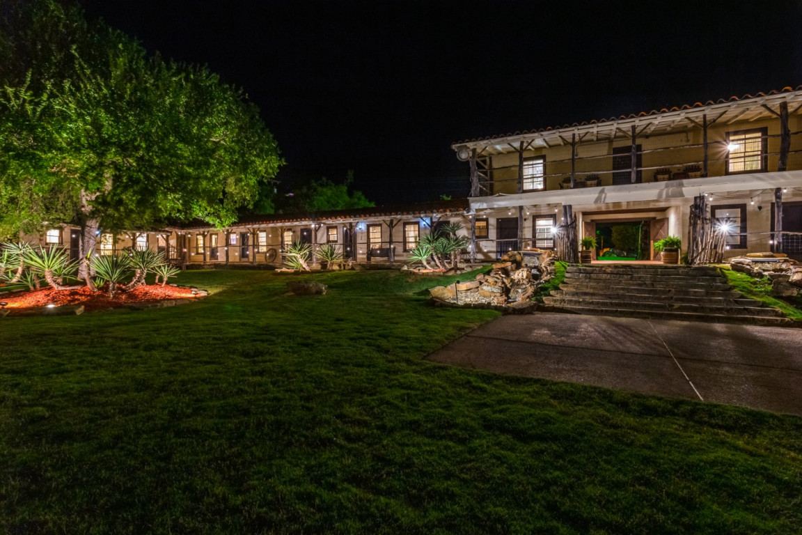 Rest Yourself River Ranch | Mineral Wells, Texas, United States - Venue ...