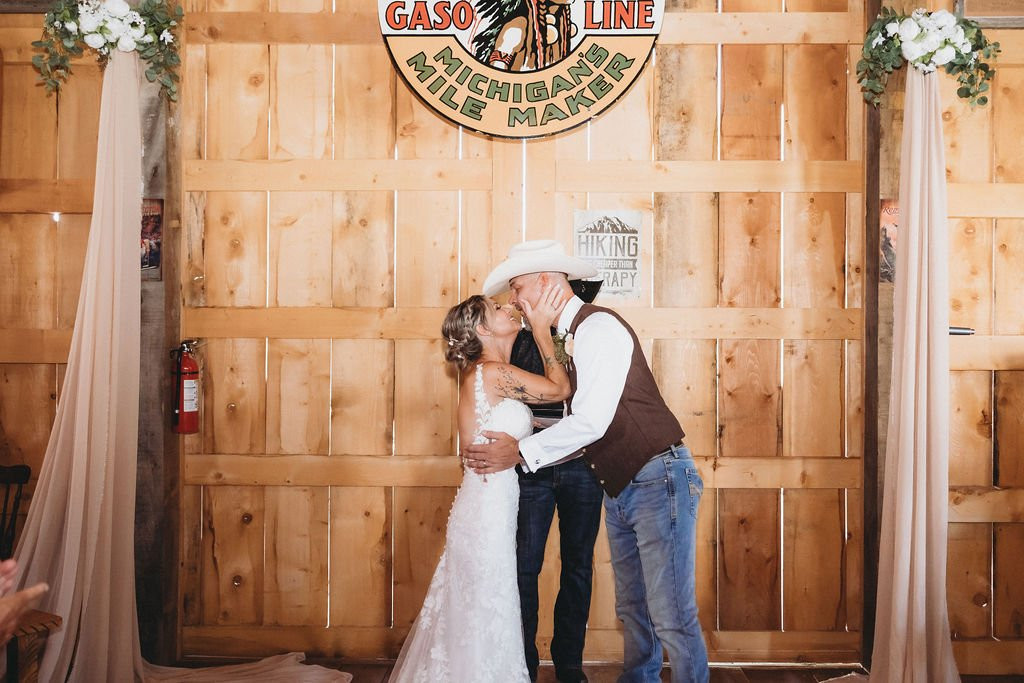 Cedar Break at Howard Ranch - Event Barn | Dripping Springs, Texas ...