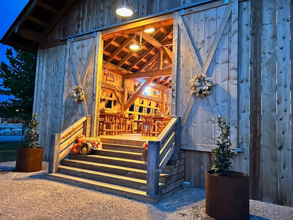 Cedar Break at Howard Ranch - Event Barn | Dripping Springs, Texas ...