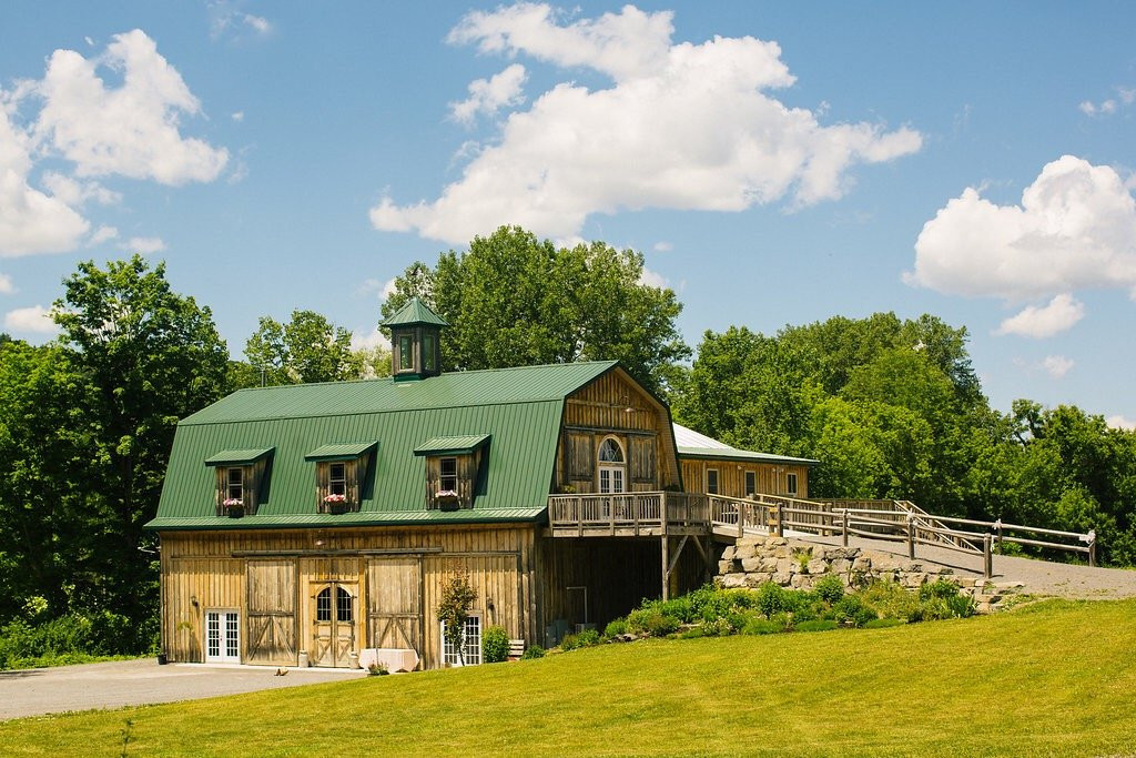 Wolf Oak Acres | Oneida, New York, United States - Venue Report