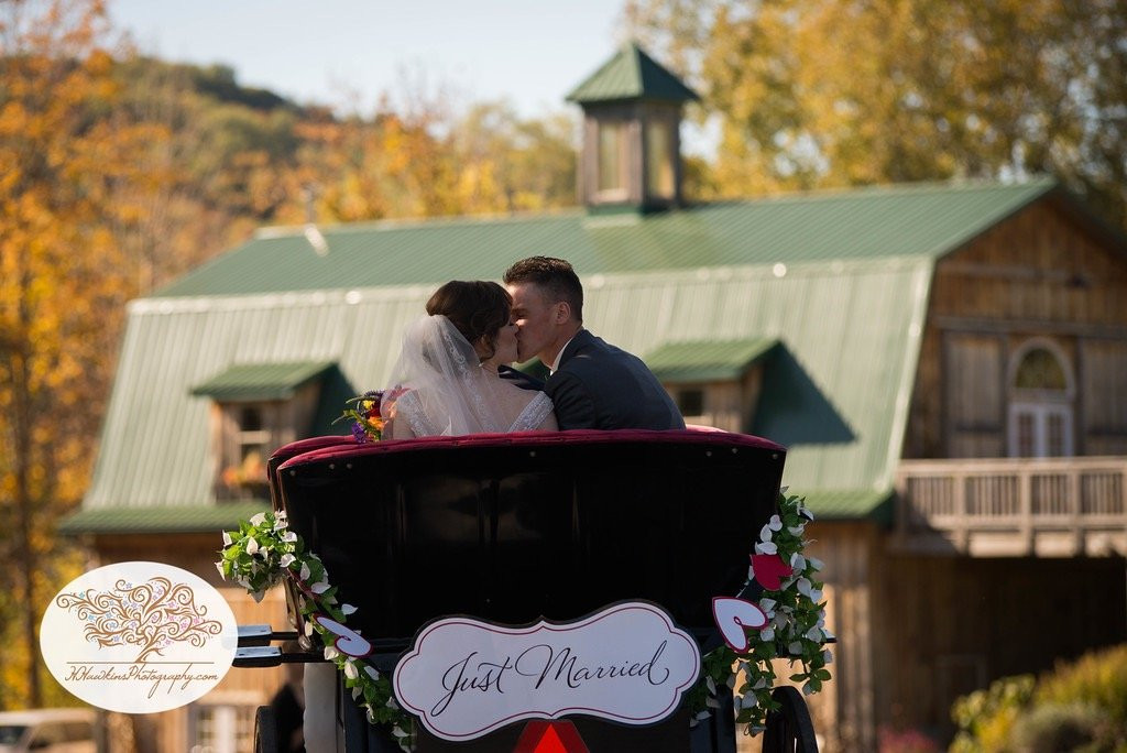 Wolf Oak Acres | Oneida, New York, United States - Venue Report