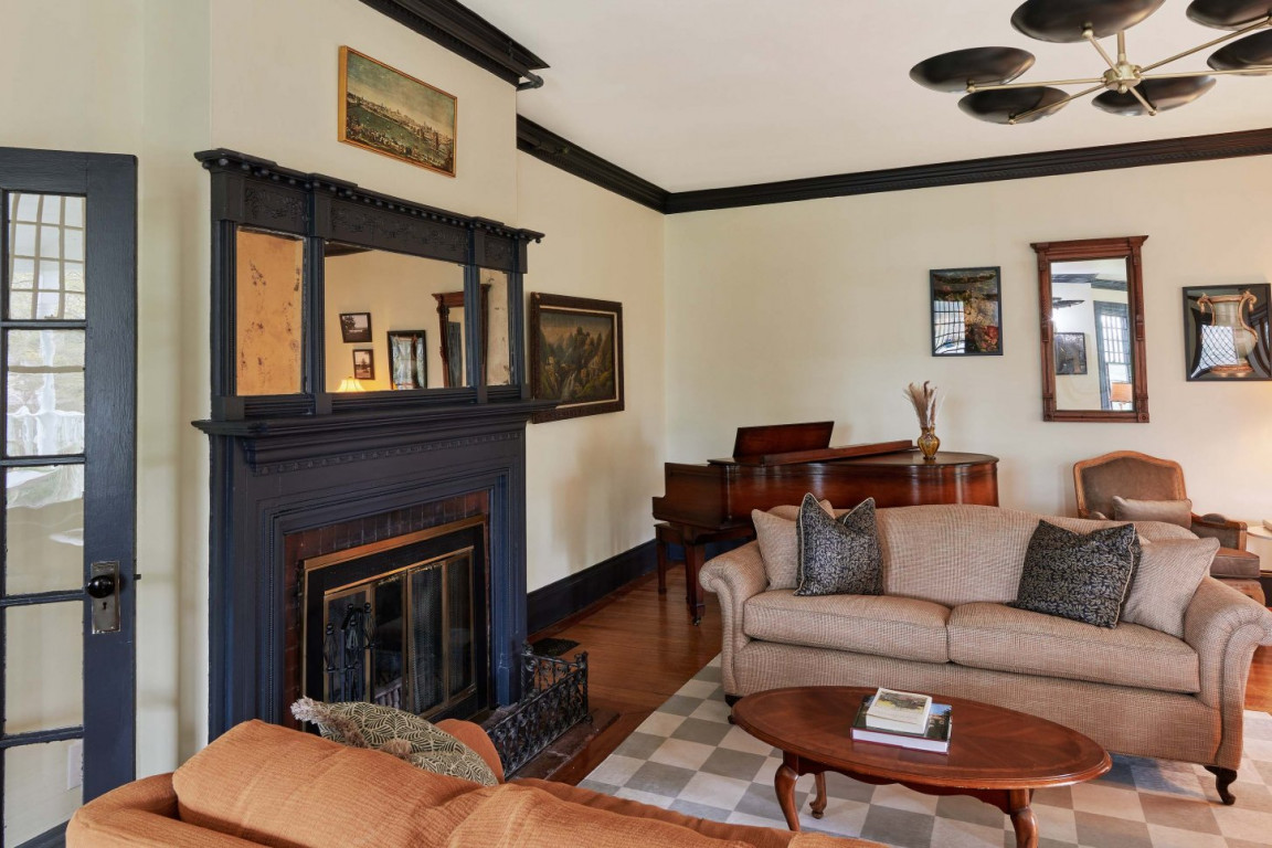 The Constance | - Venue Report